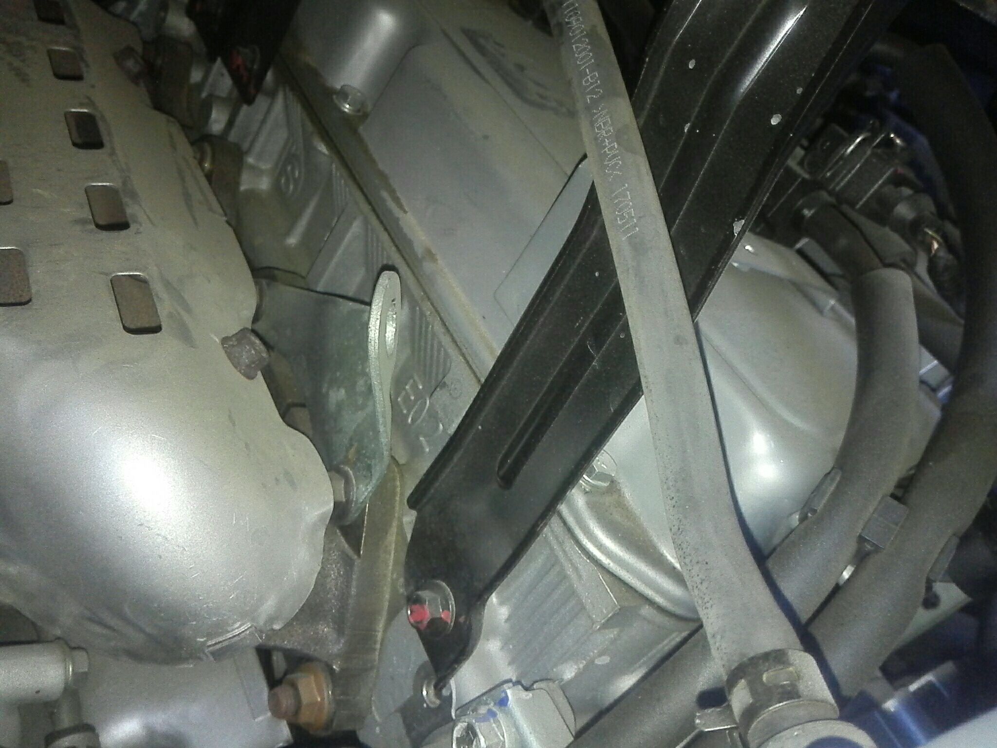 众泰t700蓄电池图片,众泰t700蓄电池型号,众泰z700蓄电池_大山谷图库